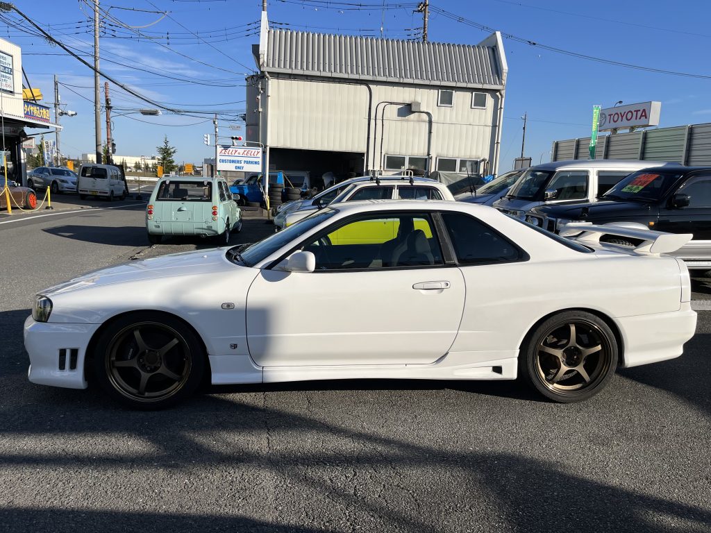 1998 Nissan Skyline GTT R34 – Kelly & Kelly