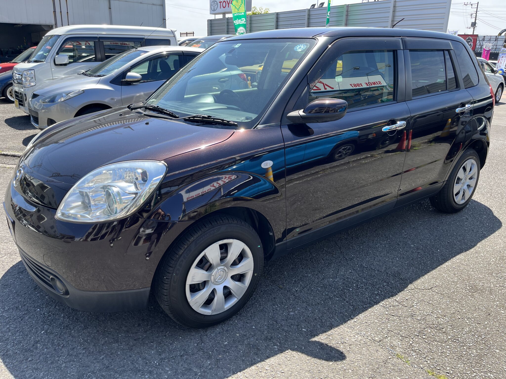 Kelly & Kelly - 2011 Mazda Verisa