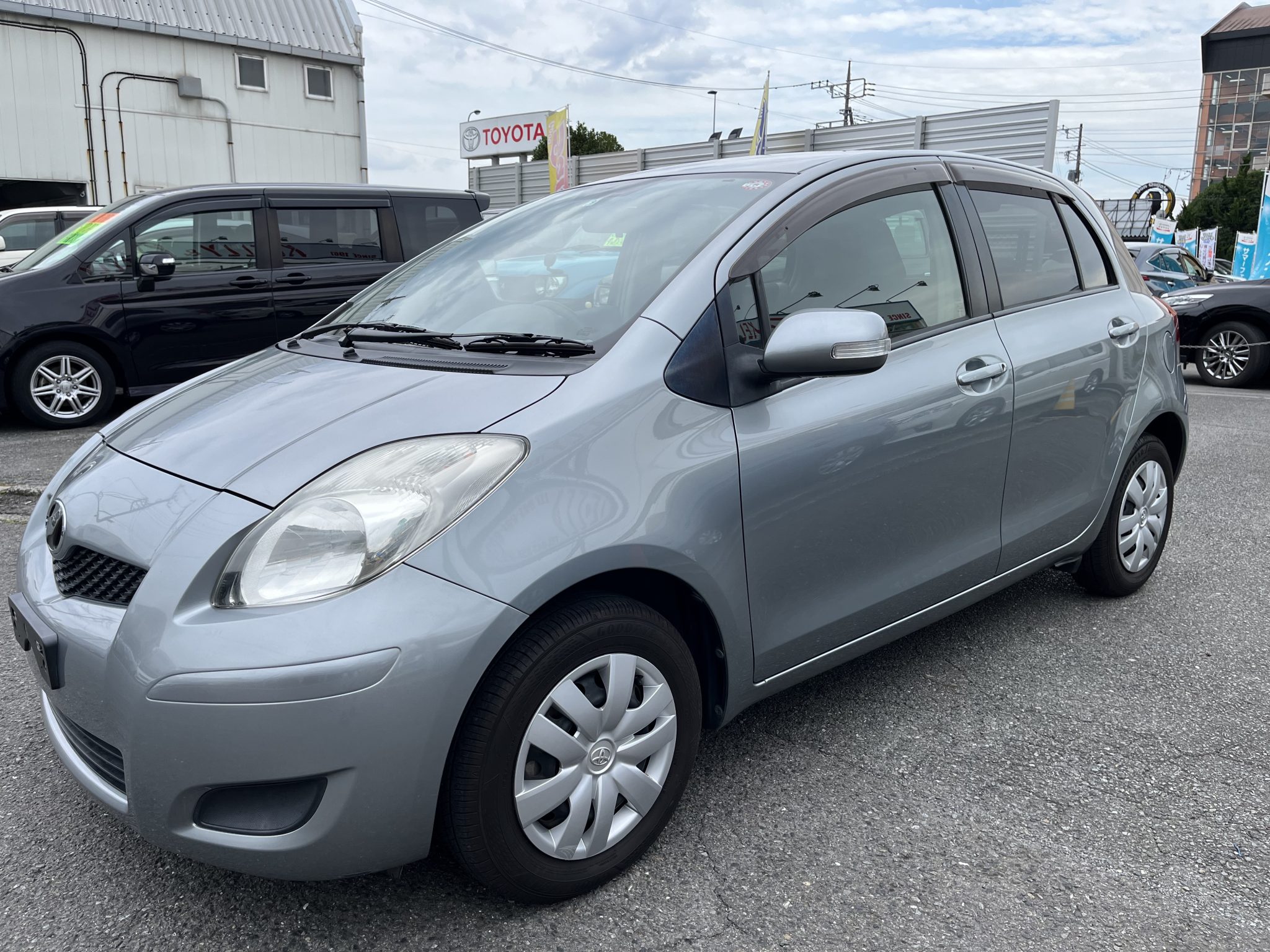 Kelly & Kelly - 2009 Toyota Vitz